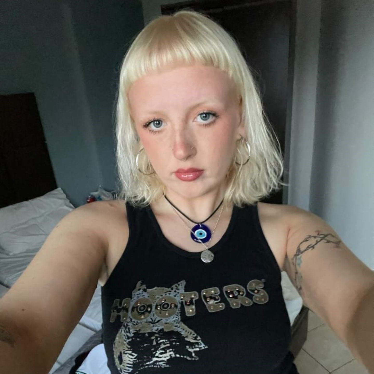 strawb.bby · Artist Profile