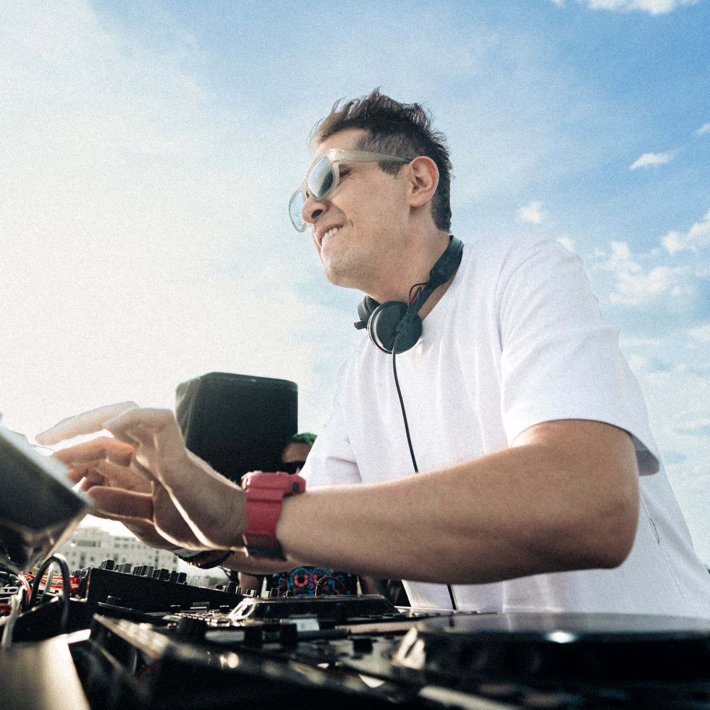 Sussie 4 · Tour Dates & Tickets