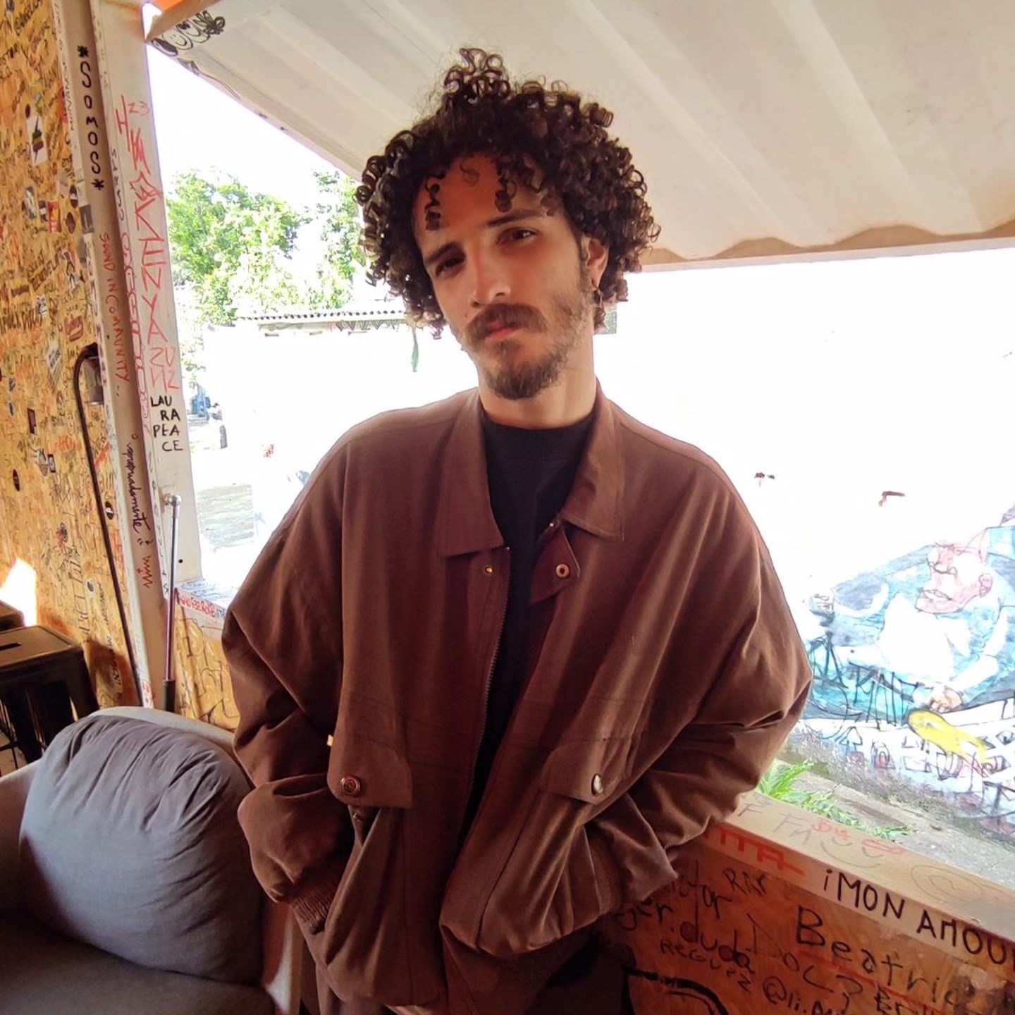 Swam · Artist Profile