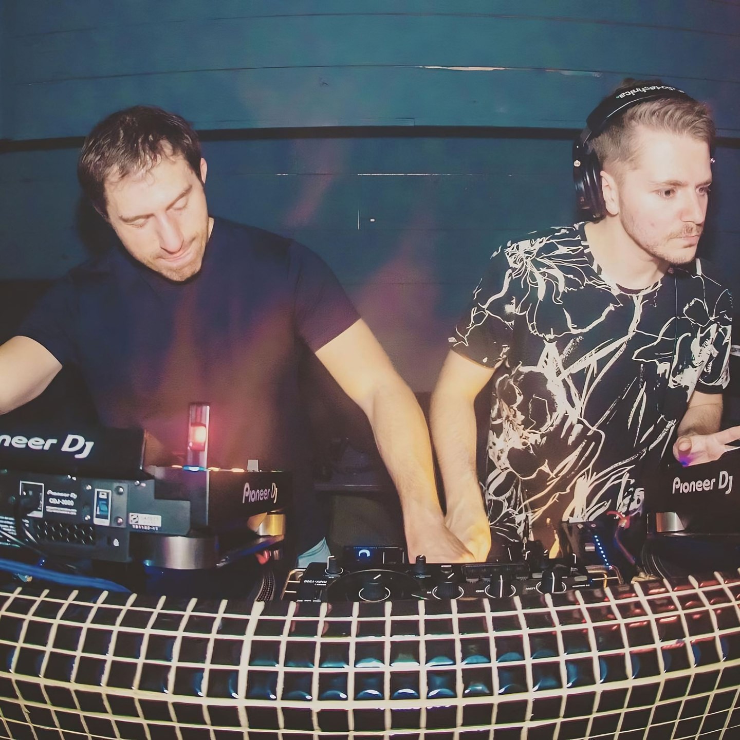 Synare · Artist Profile