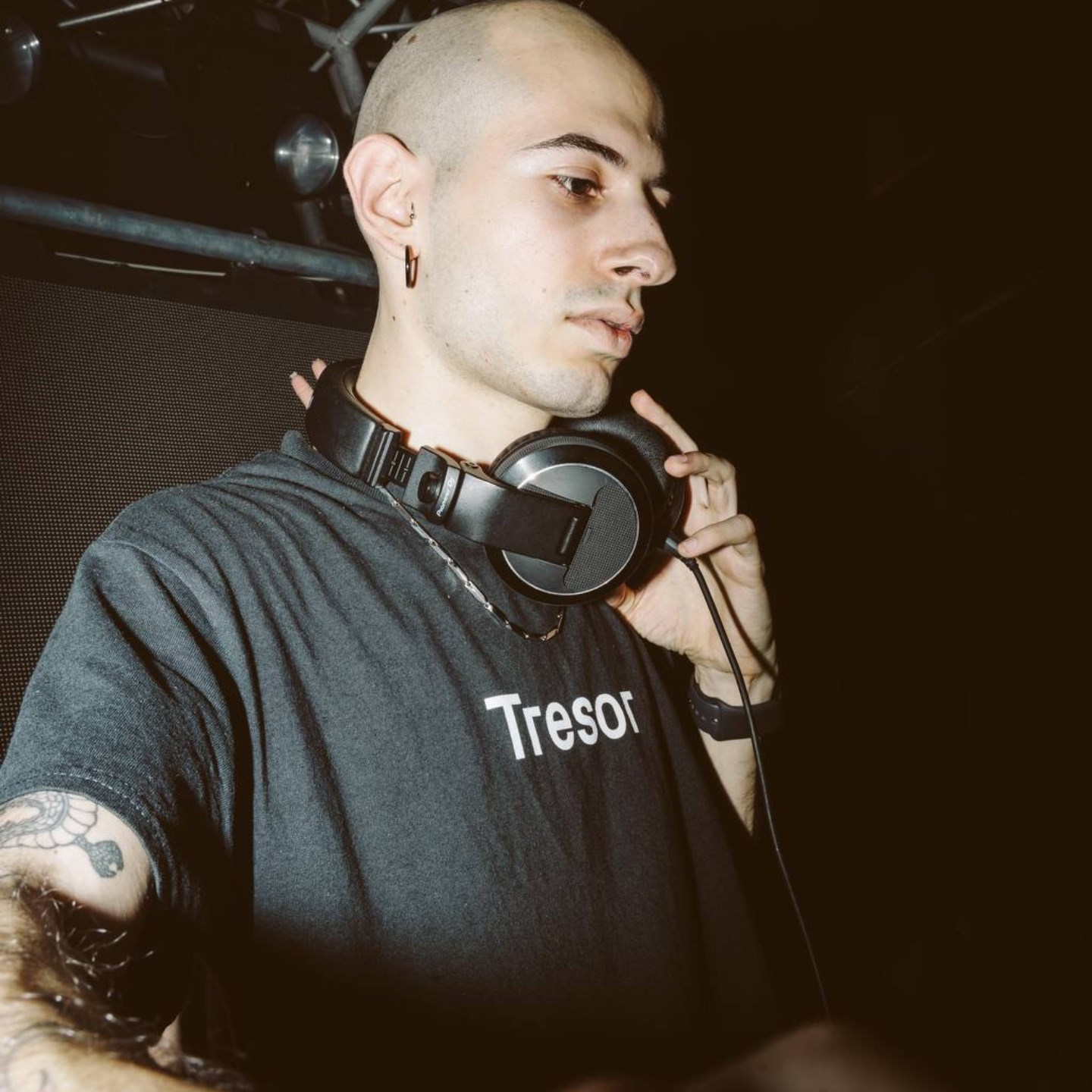 SYRA · Artist Profile