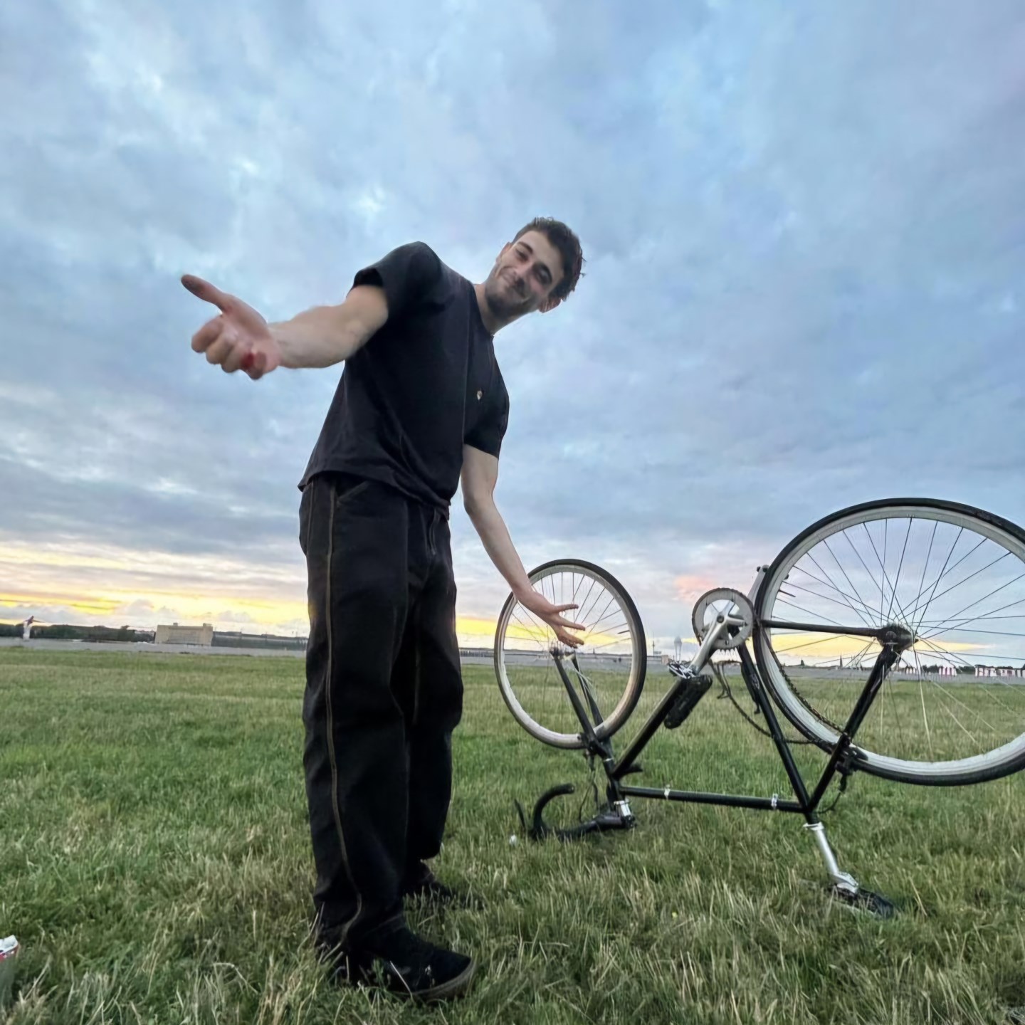 Teodor · Artist Profile