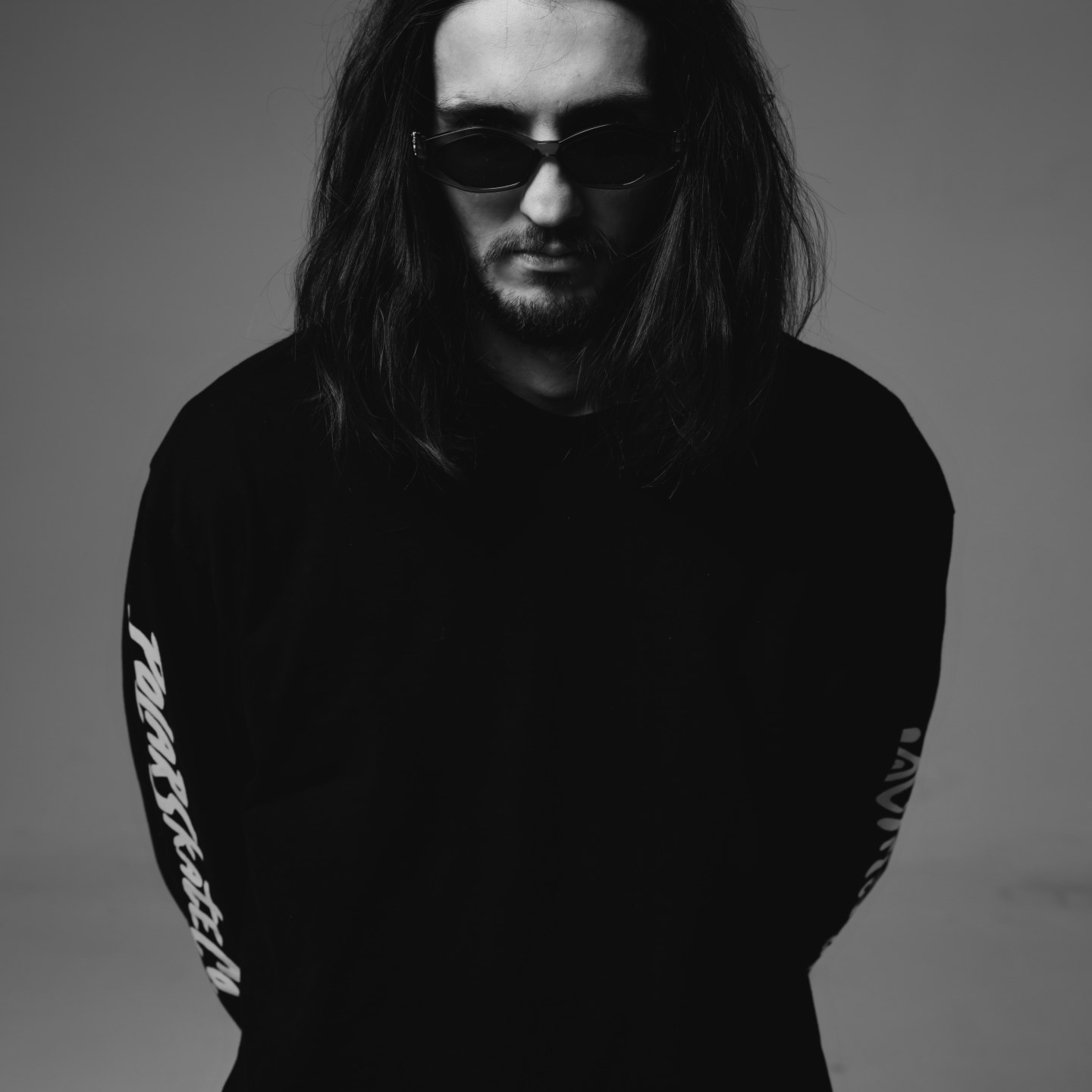TOLYA TEC · Artist Profile