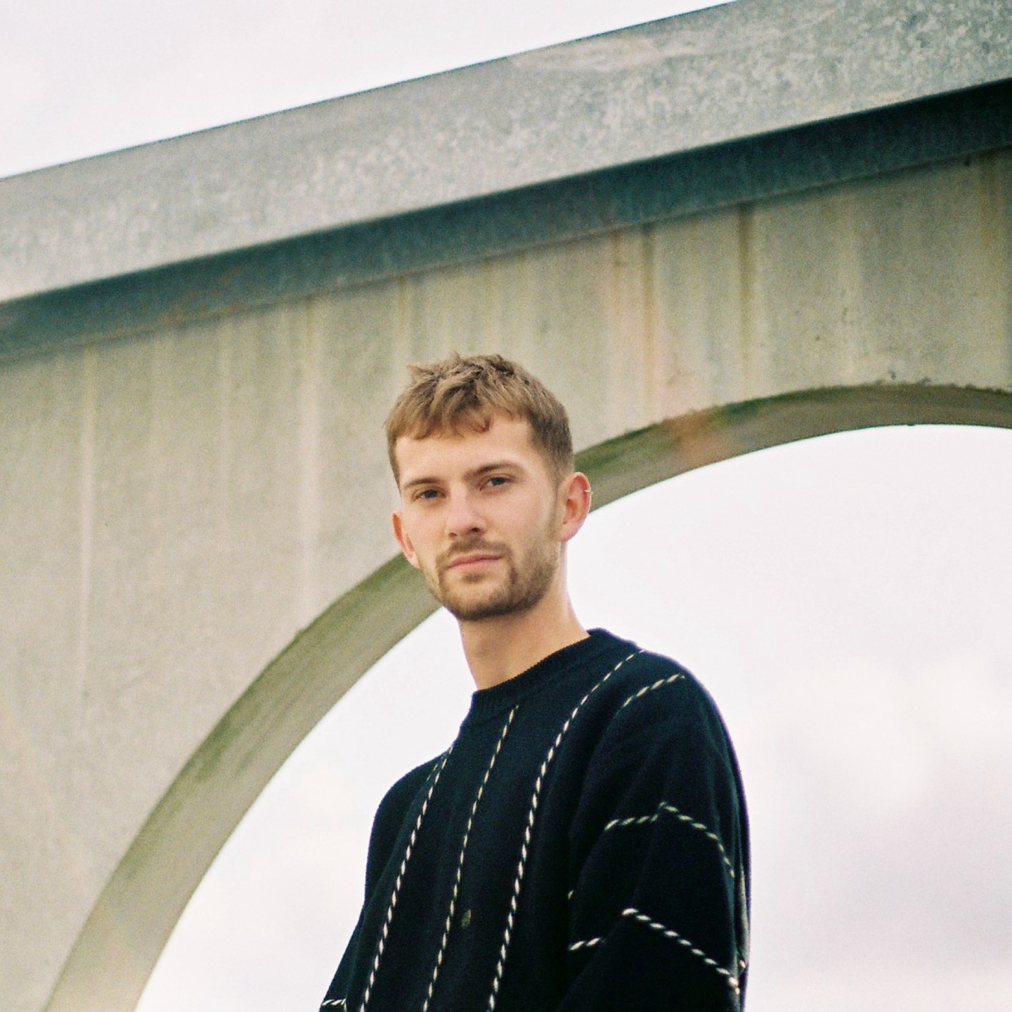 Tom Jarmey · Artist Profile