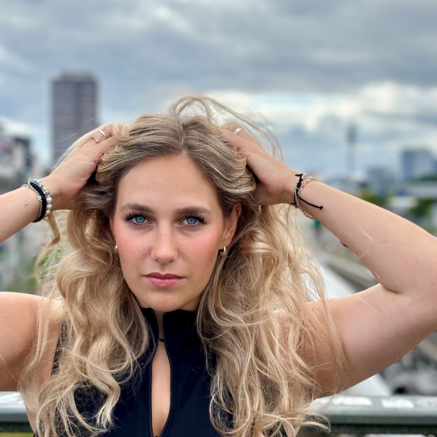 tonks · Artist Profile