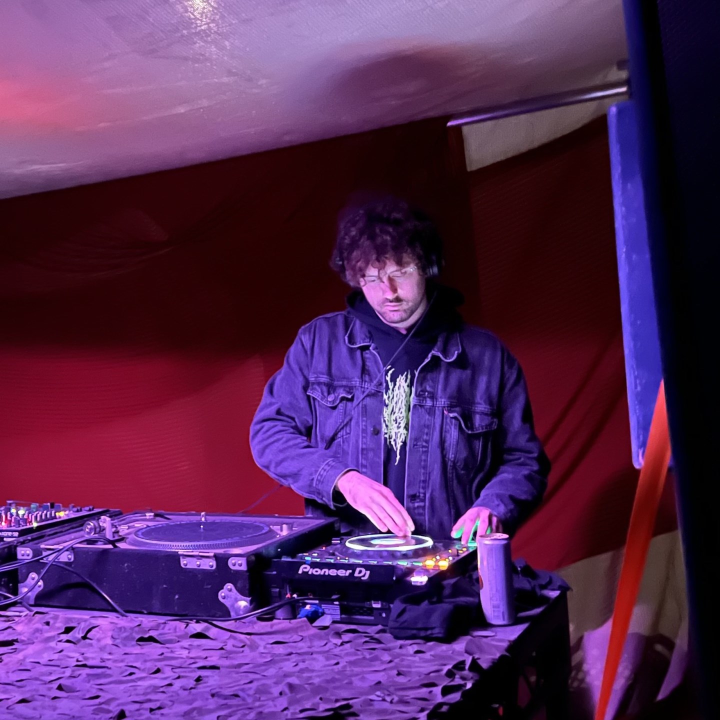 undercurrent · Artist Profile