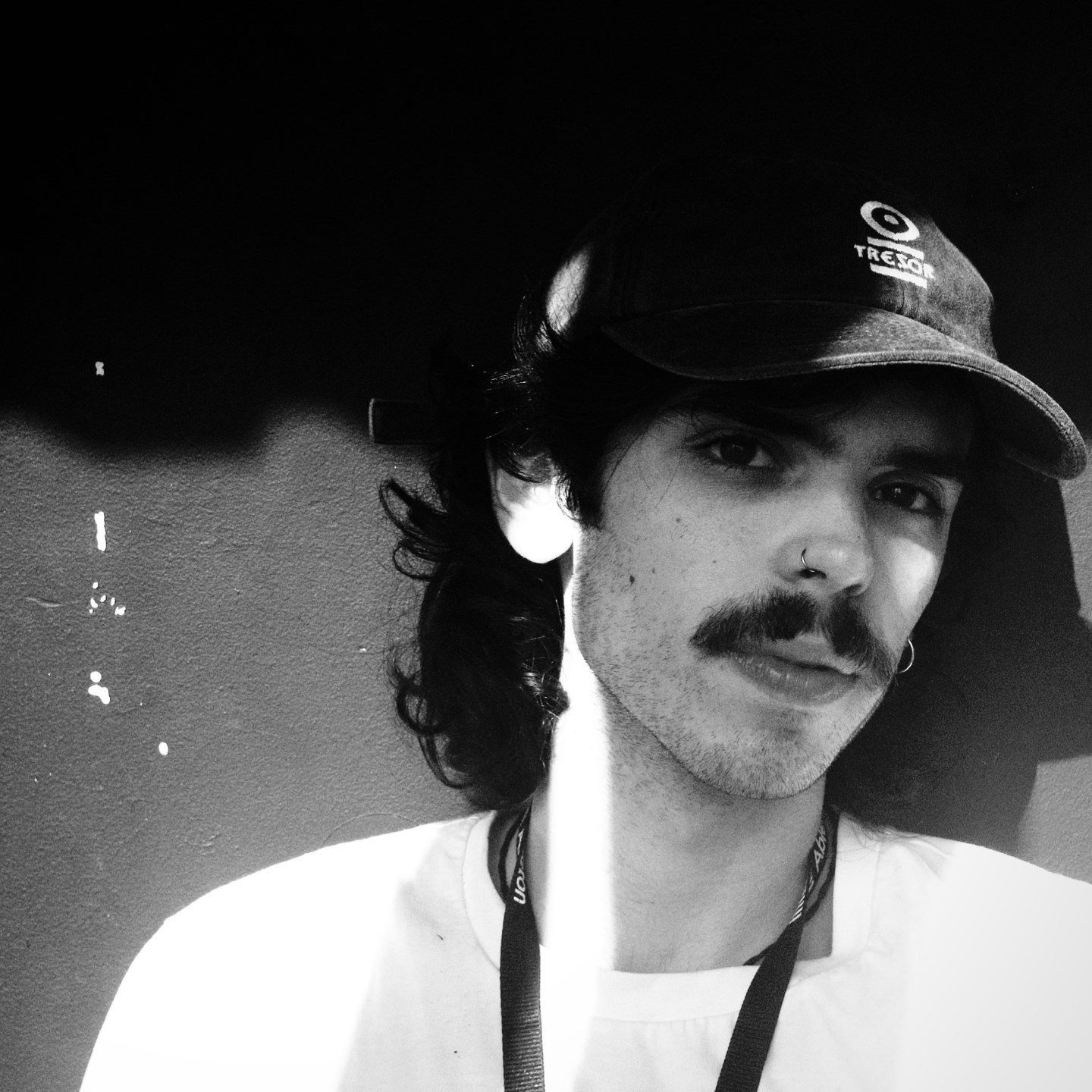 Vaccaro · Artist Profile