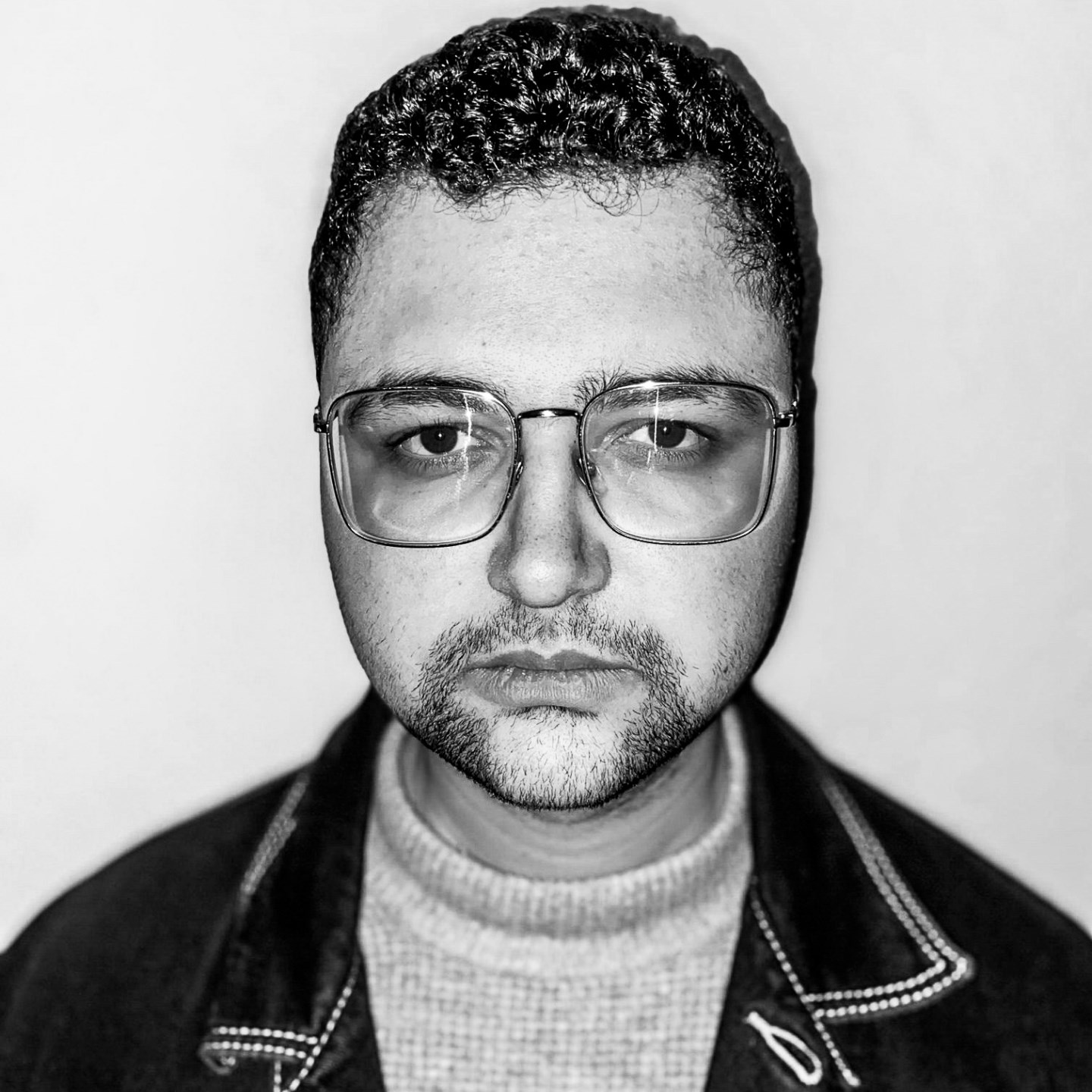 Varan (2) · Artist Profile