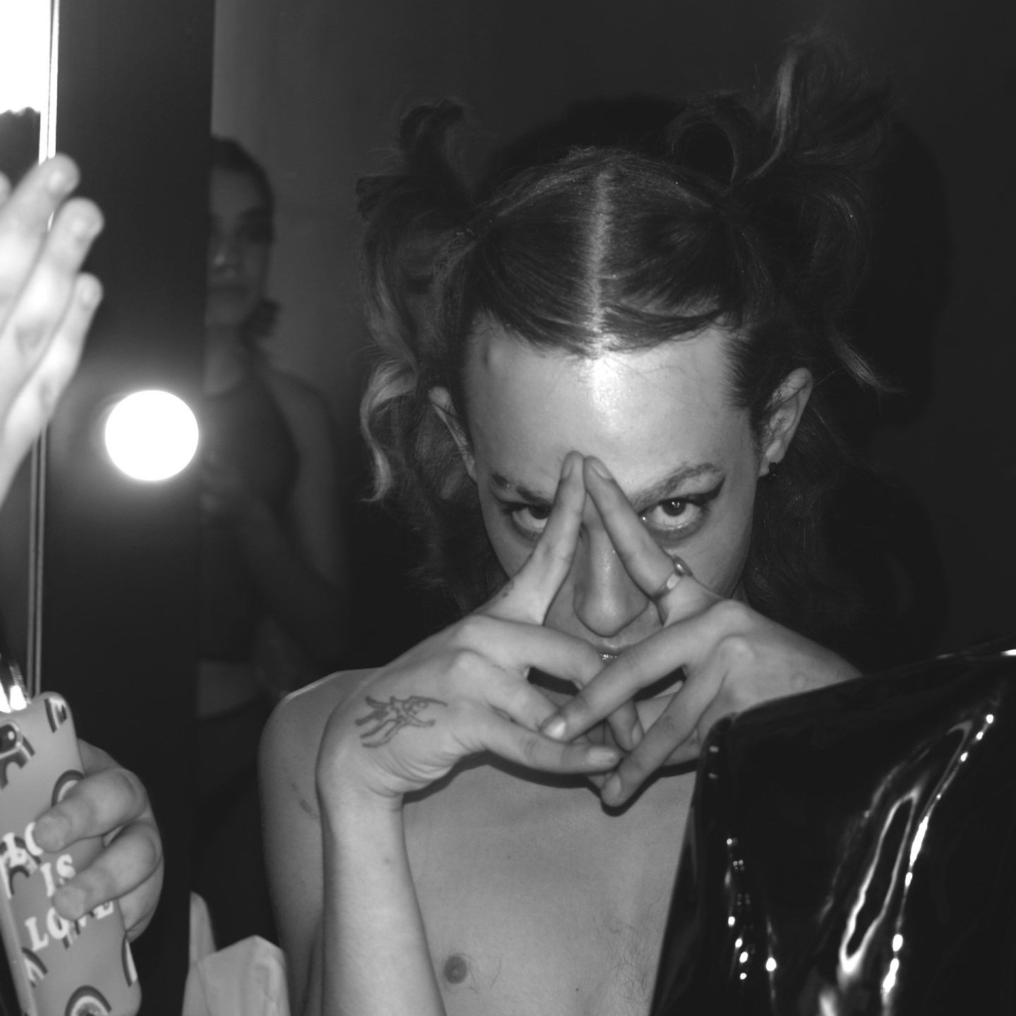 Violet Vermin · Artist Profile