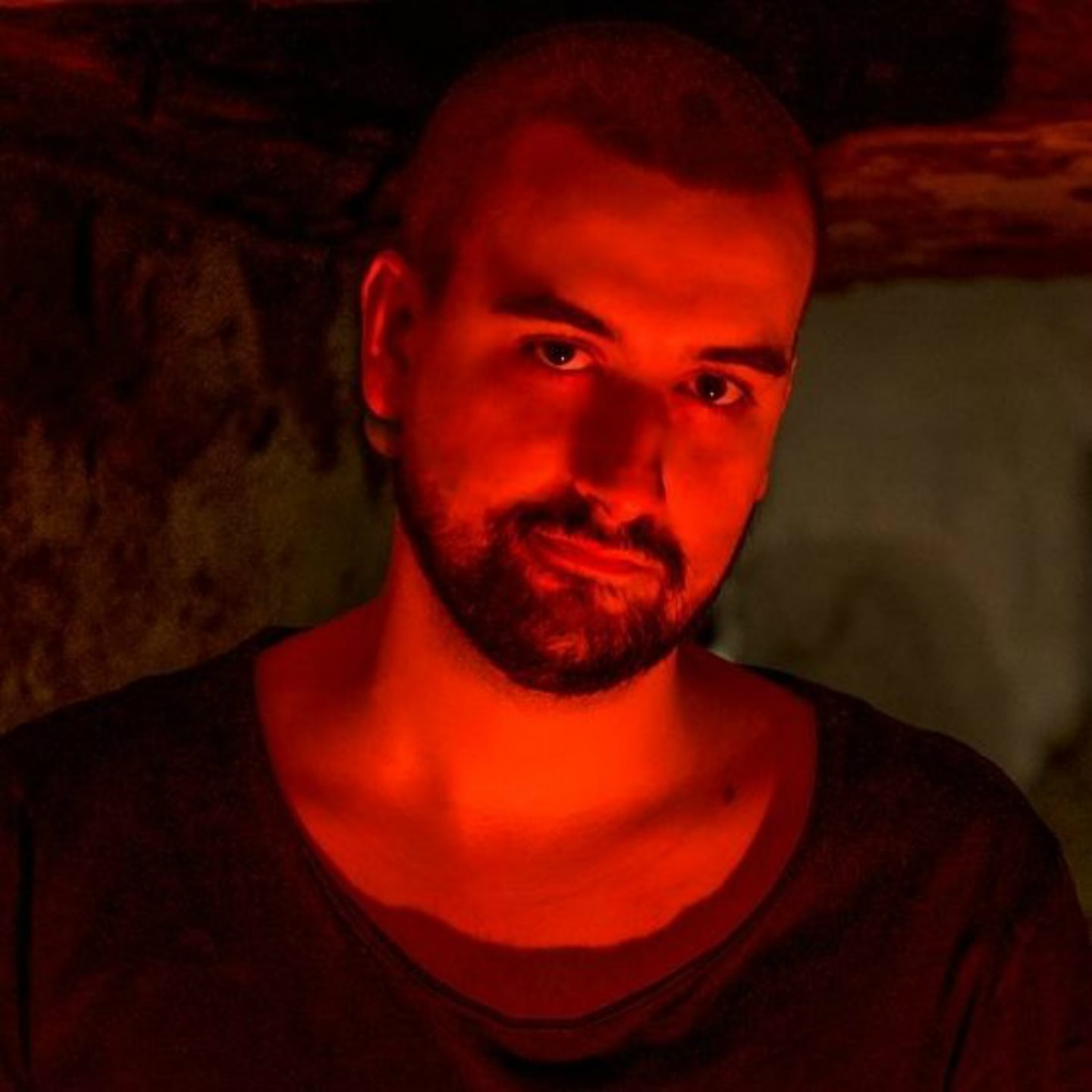 Vladin · Artist Profile