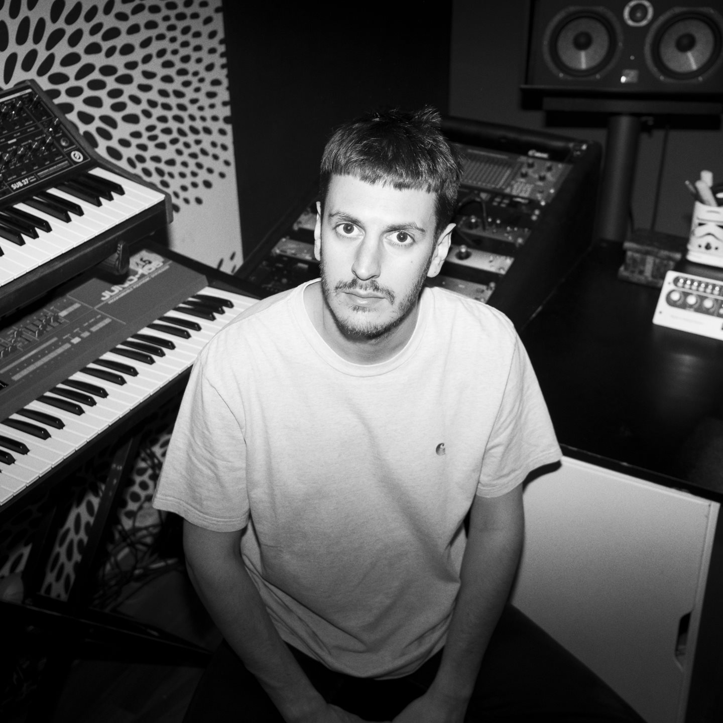 Volantis · Artist Profile