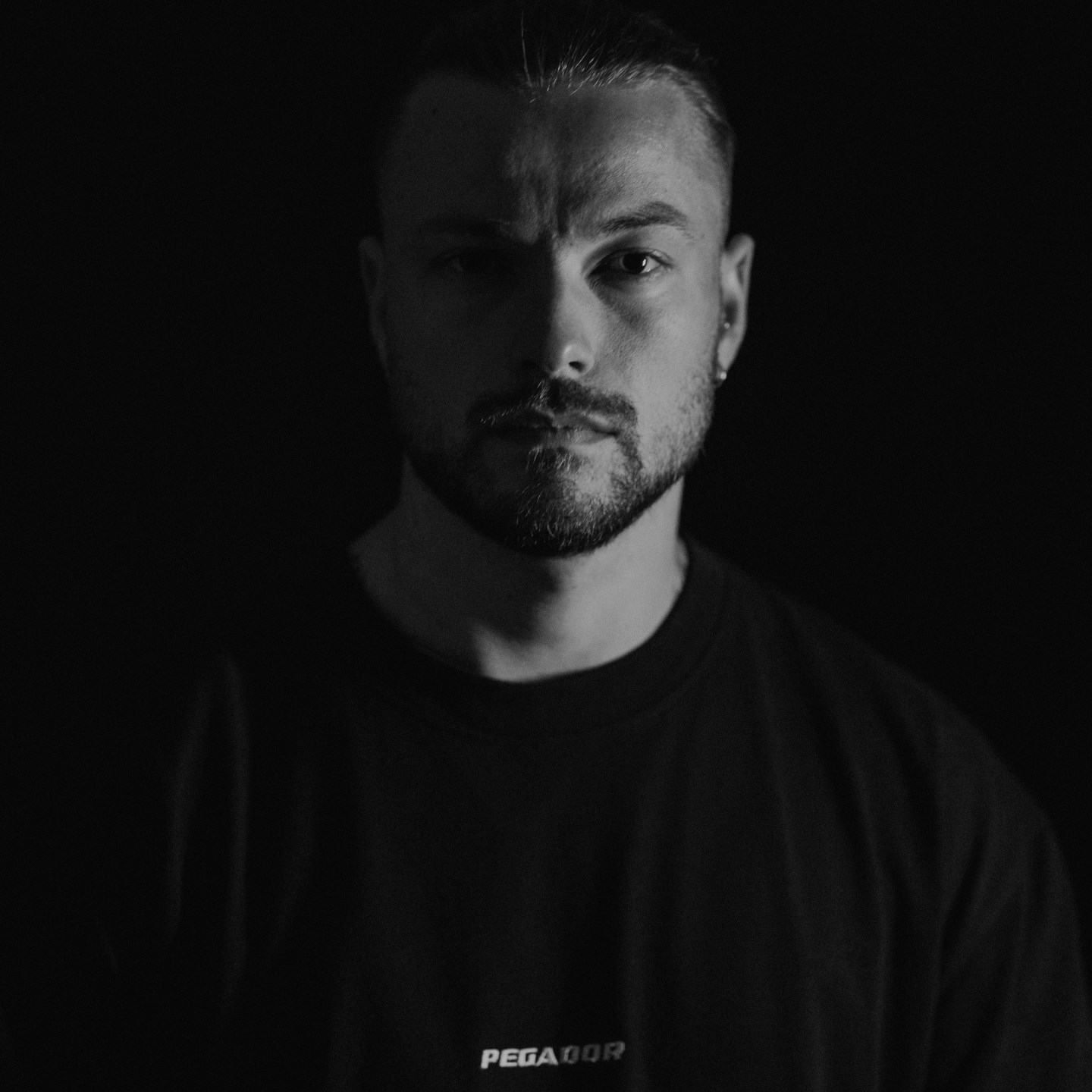 Vraza · Artist Profile