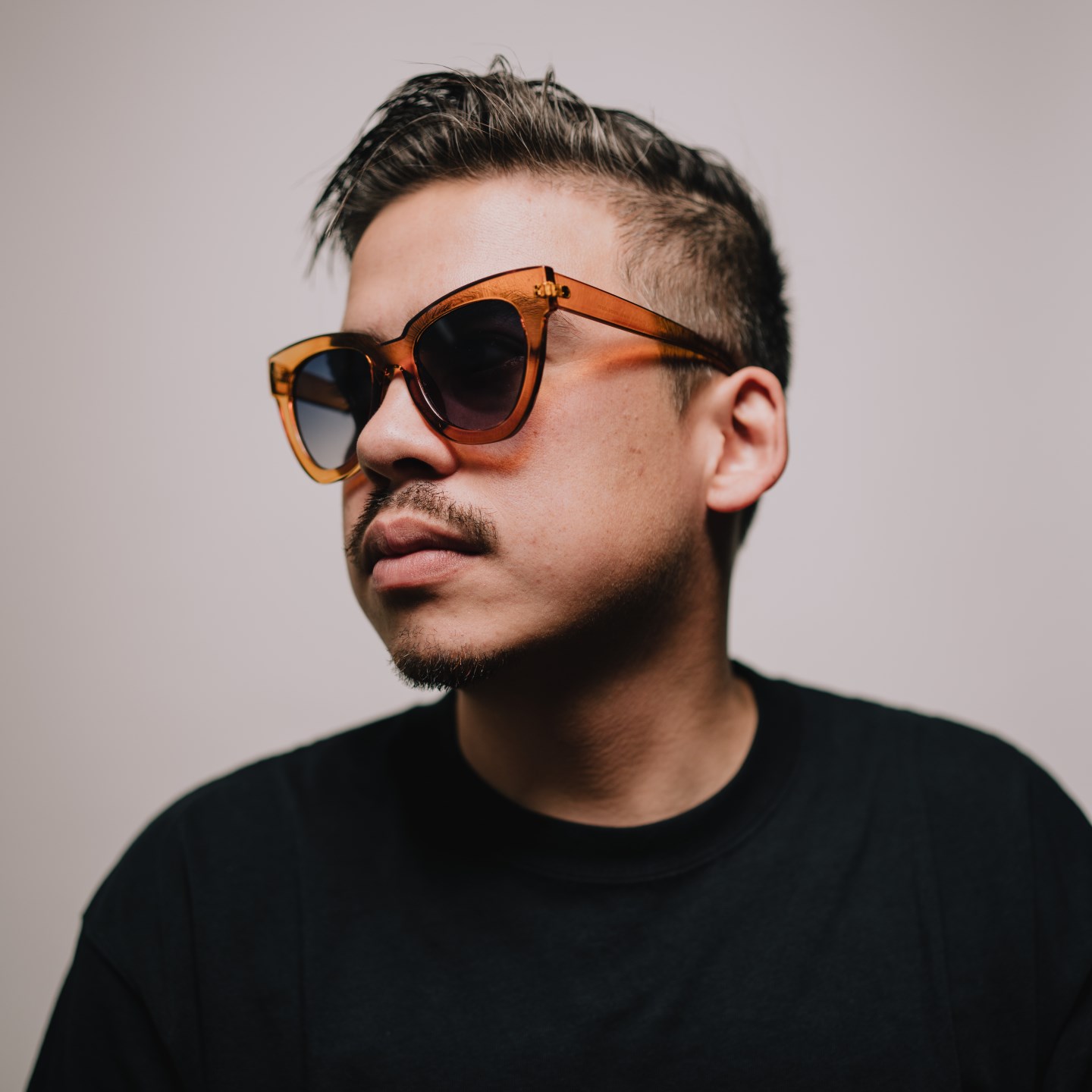 Wing Mok · Artist Profile