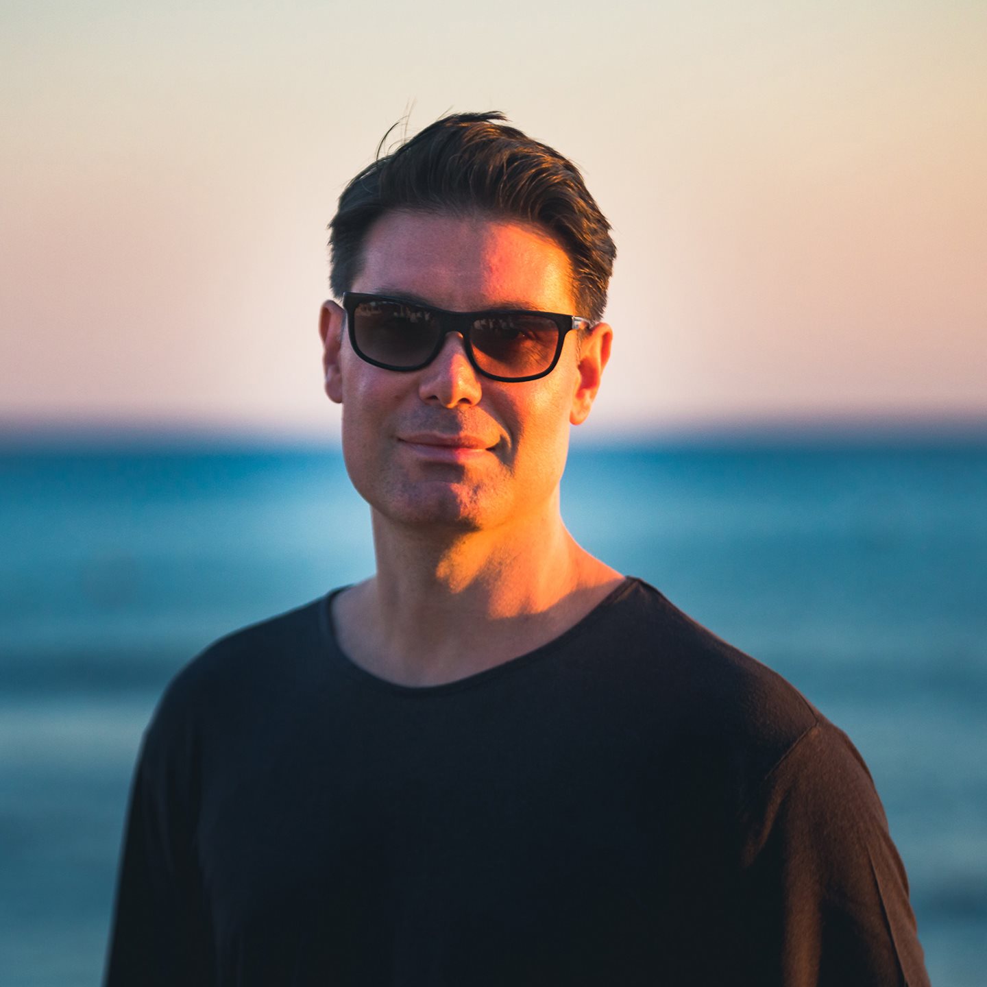 Wolfson · Artist Profile