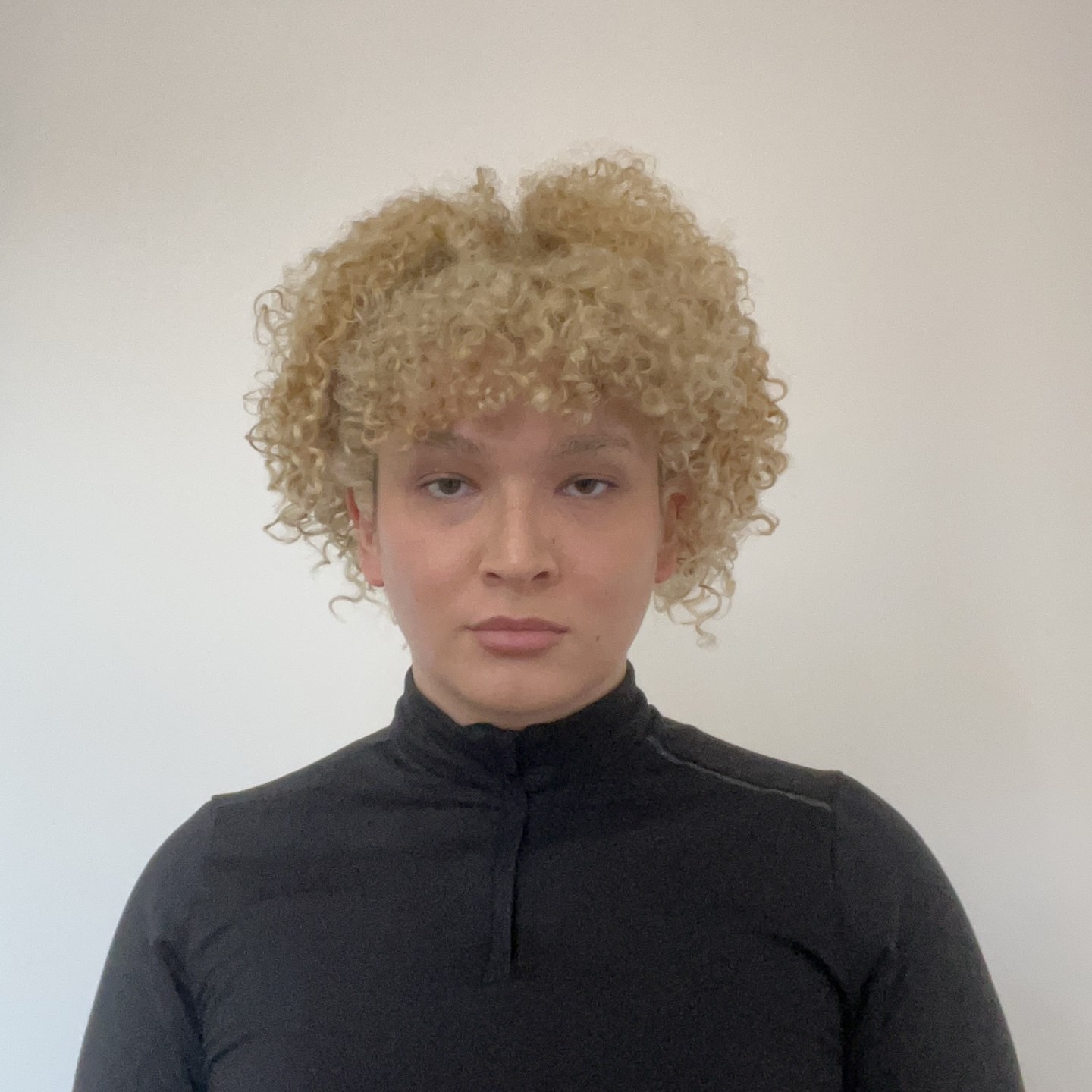 Xaia Chimera · Artist Profile