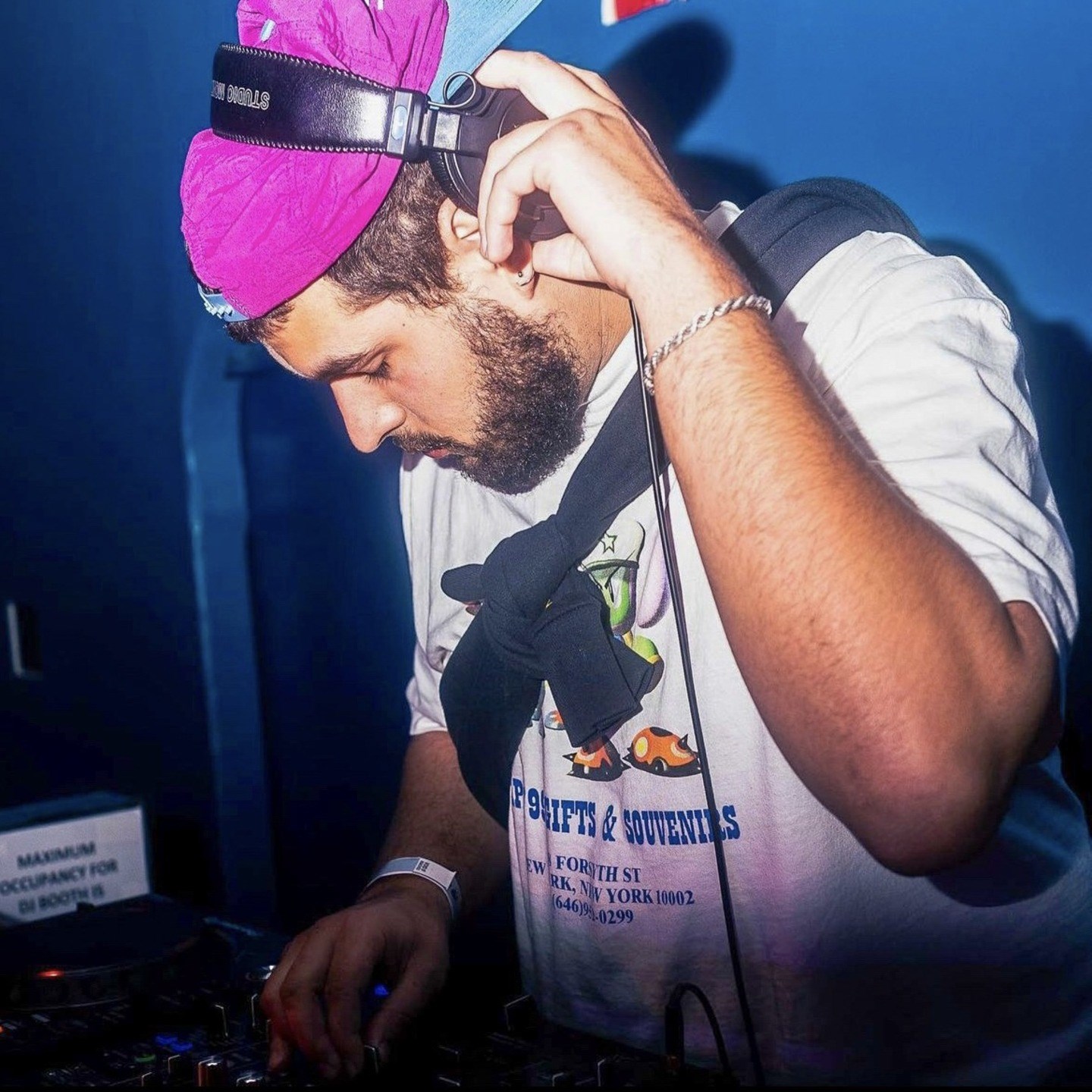 Zander Zel · Artist Profile