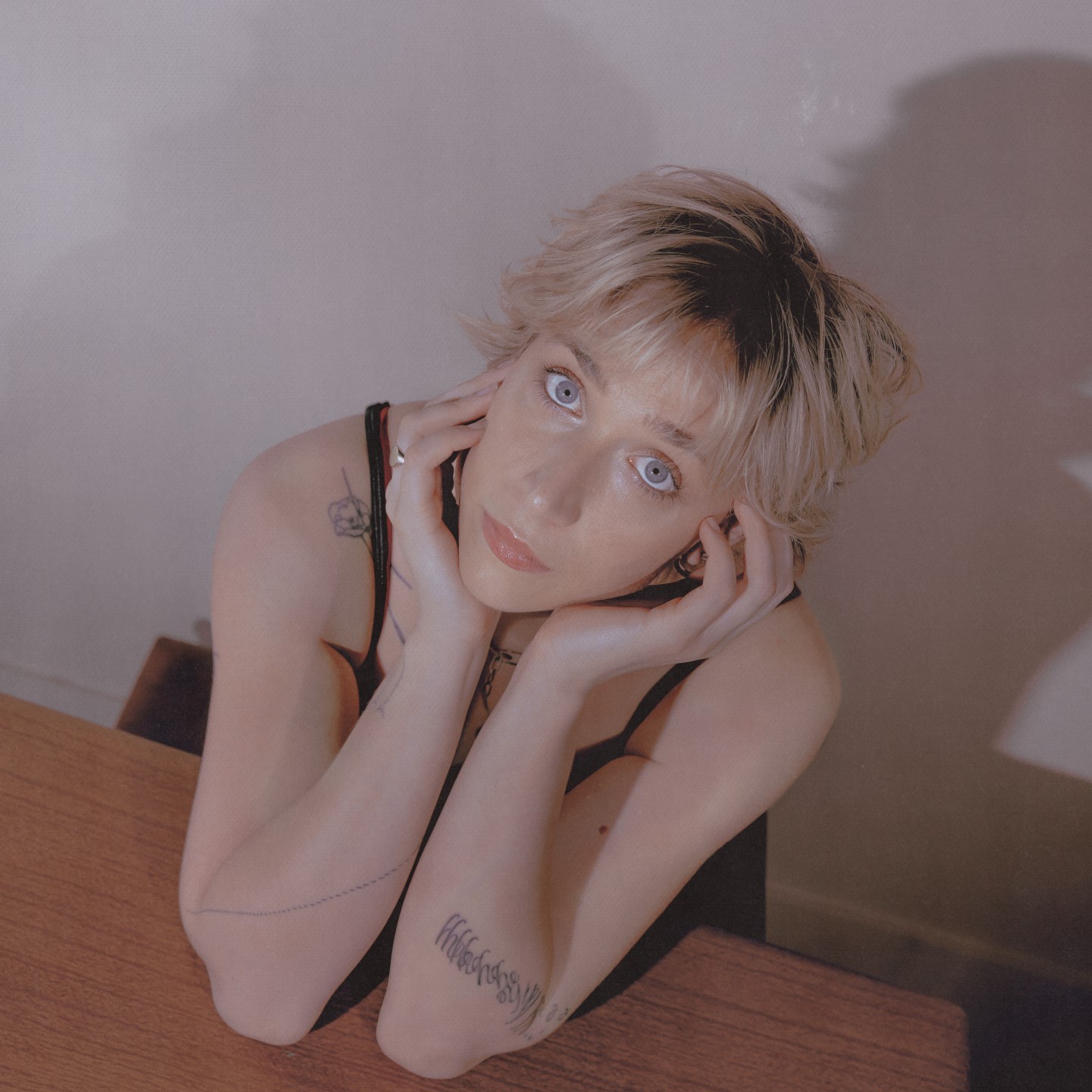 Zara · Artist Profile