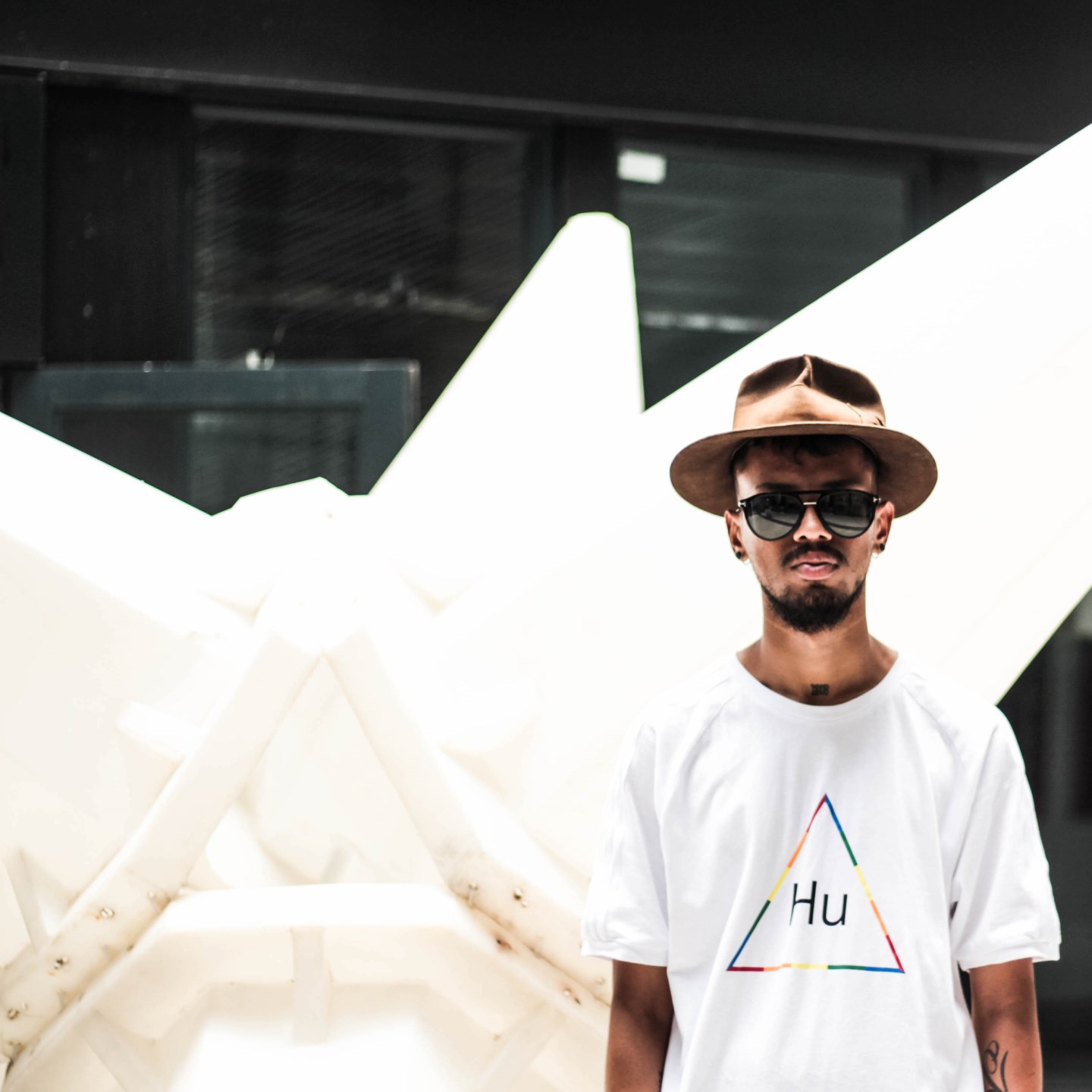 Zee Essential · Artist Profile