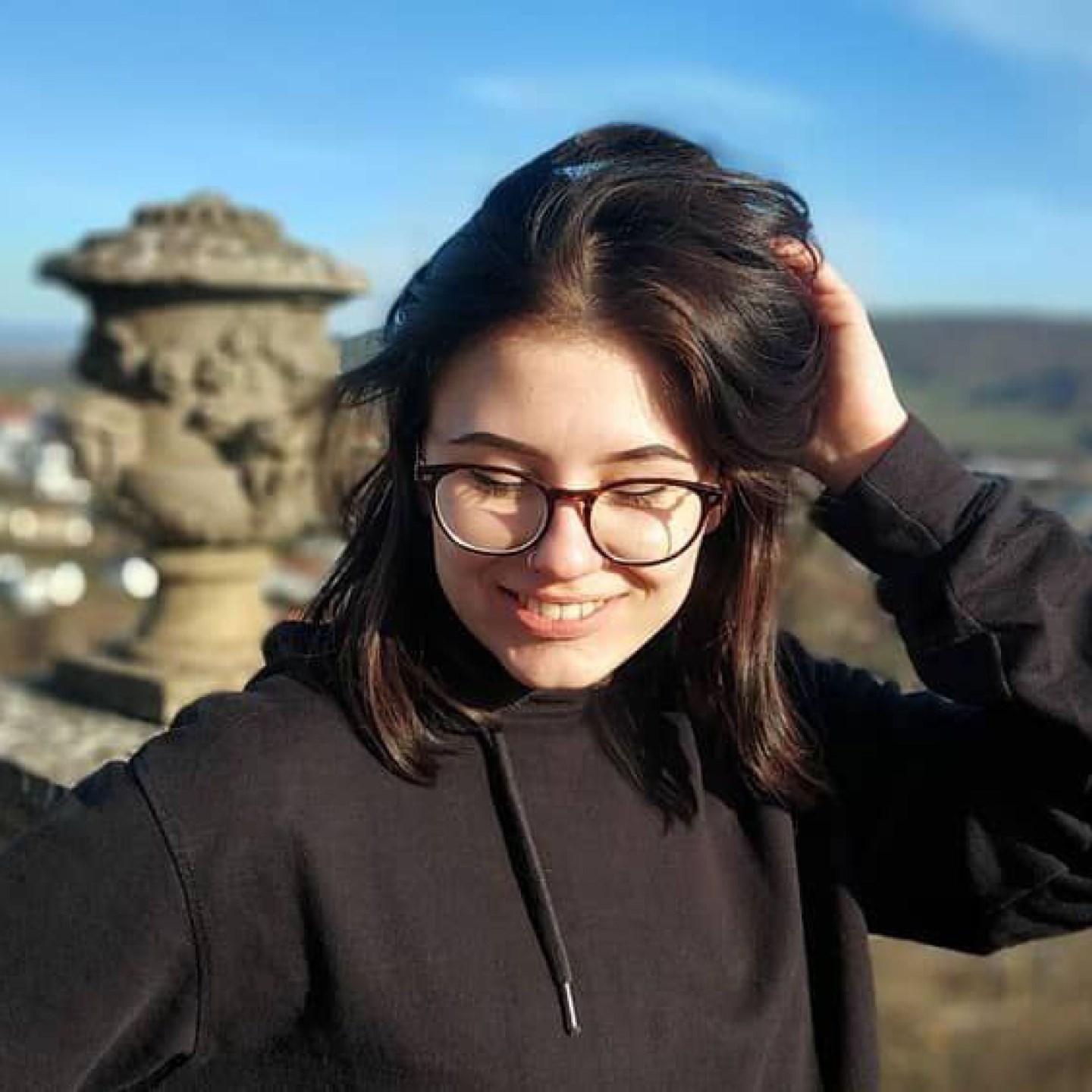 Zoé-Vita · Artist Profile