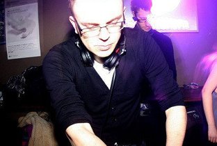 Steve L · Artist Profile