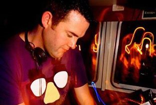 Tom Chubb · Artist Profile