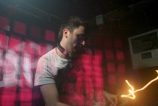 Tom Long · Artist Profile