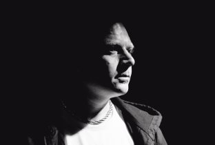 Tom Page · Artist Profile