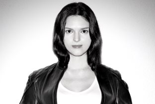 VENNY · Artist Profile