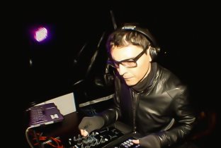 Victor Sariñana · Artist Profile