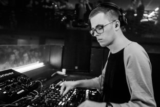 Viers · Artist Profile