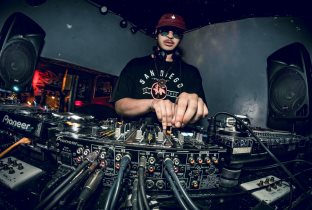 Will Lavin · Artist Profile