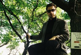 Wolf Müller · Artist Profile