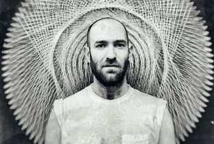 Zev · Artist Profile