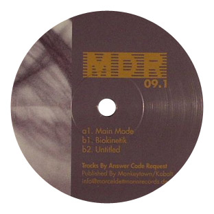 Answer Code Request - Main Mode / The Host · Single Review RA