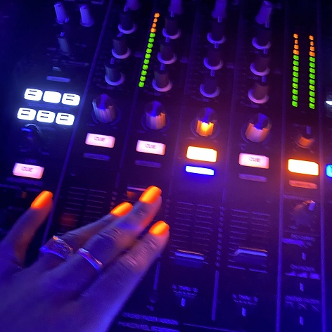 OK Williams - club loop 01 · Single Review RA